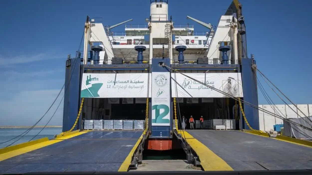 Saqr Ship Delivers 4,000+ Tonnes UAE Aid to Al Arish